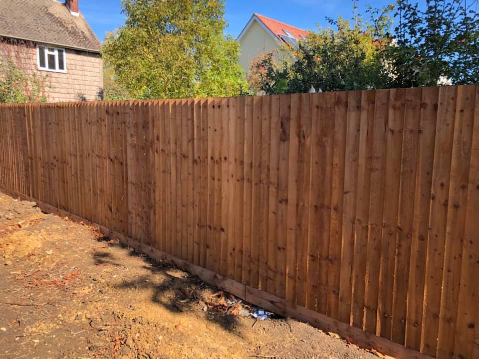 Essex Fencing l Supply & Fit | Call Today 01245763978